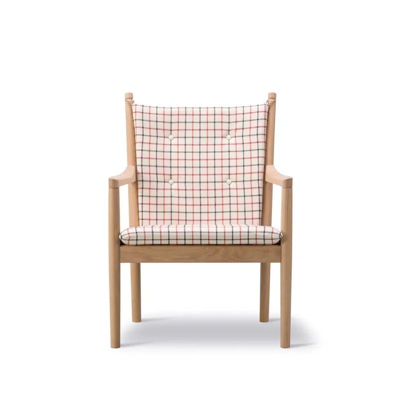 Fredericia Wegner Loungestol 1788 - Lys-ternet polstring / Hvidolieret ...